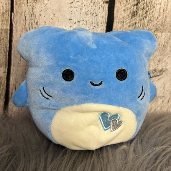 Squishmallows | Toys | Squishmallows Nitro The Shark With Hearts | Poshmark